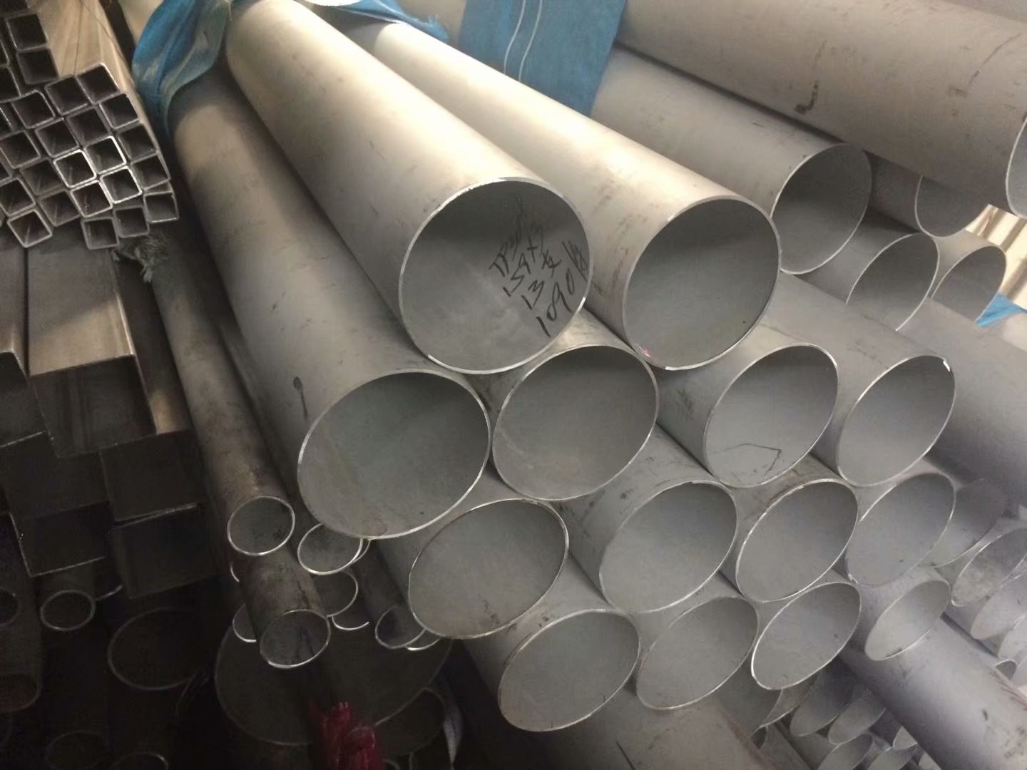 SUS304 Pipe And Elbow 90 Degree For Conduit Hidro Gas ASTM A312 TP304 ...
